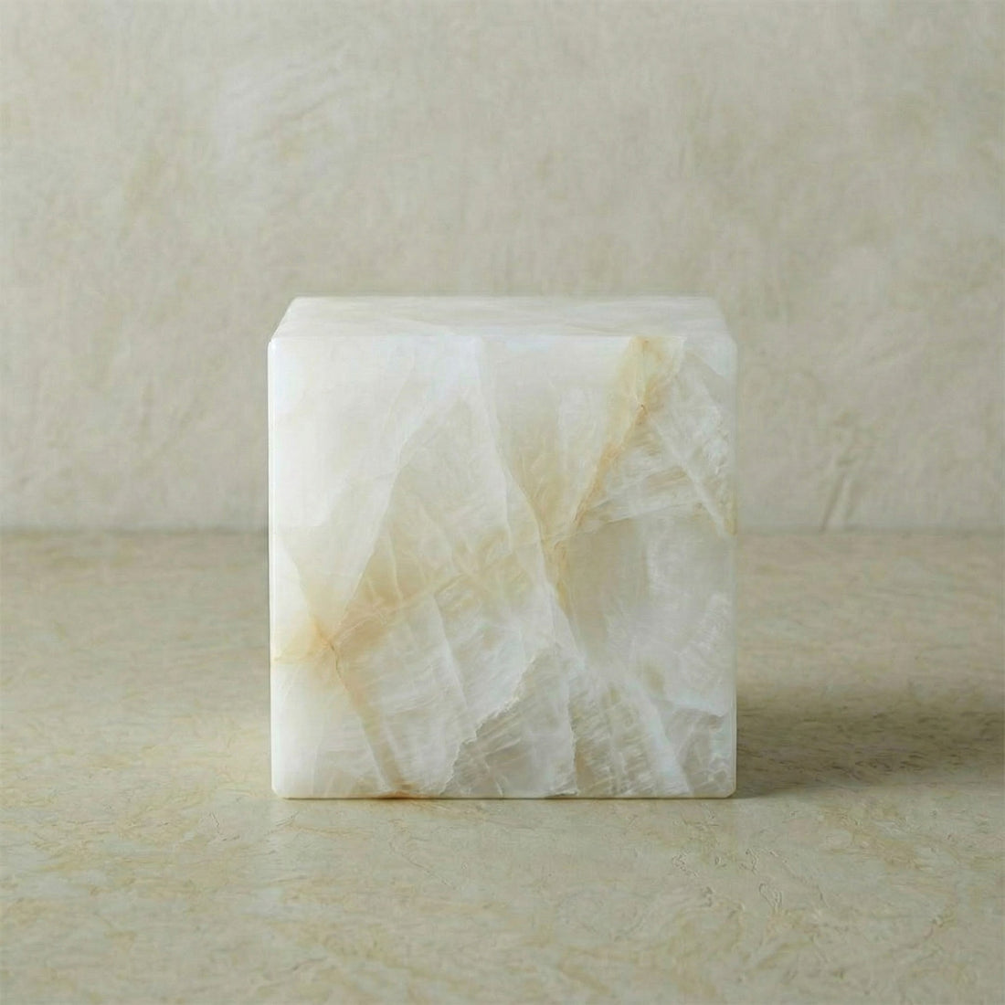 Lunelle Onyx Plinth - Cube – Neuemaison